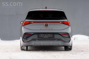 Серый Cupra Born 2022 в Елгава, объемом двигателя 0.00 л и пробегом 220 тыс. км за 16500 €, фото 7 на AUTOMOTO.COM.LV