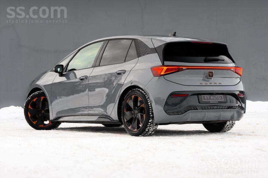 Серый Cupra Born 2022 в Елгава, объемом двигателя 0.00 л и пробегом 220 тыс. км за 16500 €, фото 8 на AUTOMOTO.COM.LV