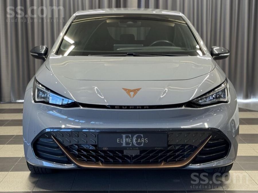 Grey Cupra Born 2022 in Riga, with an engine capacity of 0.00 L and mileage of 91 thousand km for 21990 €, photo 3 on AUTOMOTO.COM.LV