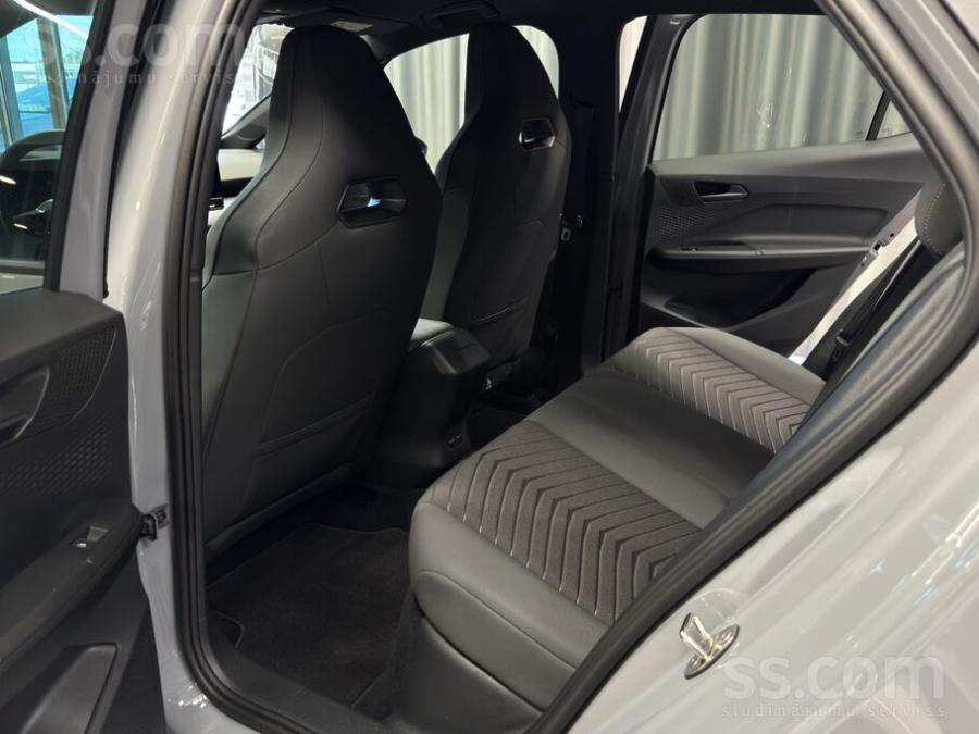 Grey Cupra Born 2022 in Riga, with an engine capacity of 0.00 L and mileage of 91 thousand km for 21990 €, photo 27 on AUTOMOTO.COM.LV