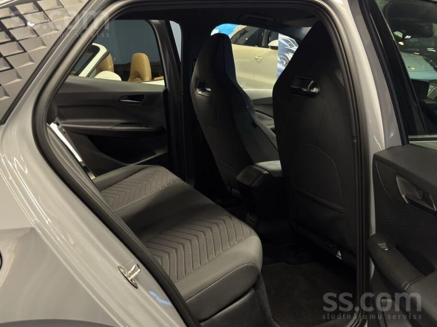 Grey Cupra Born 2022 in Riga, with an engine capacity of 0.00 L and mileage of 91 thousand km for 21990 €, photo 29 on AUTOMOTO.COM.LV