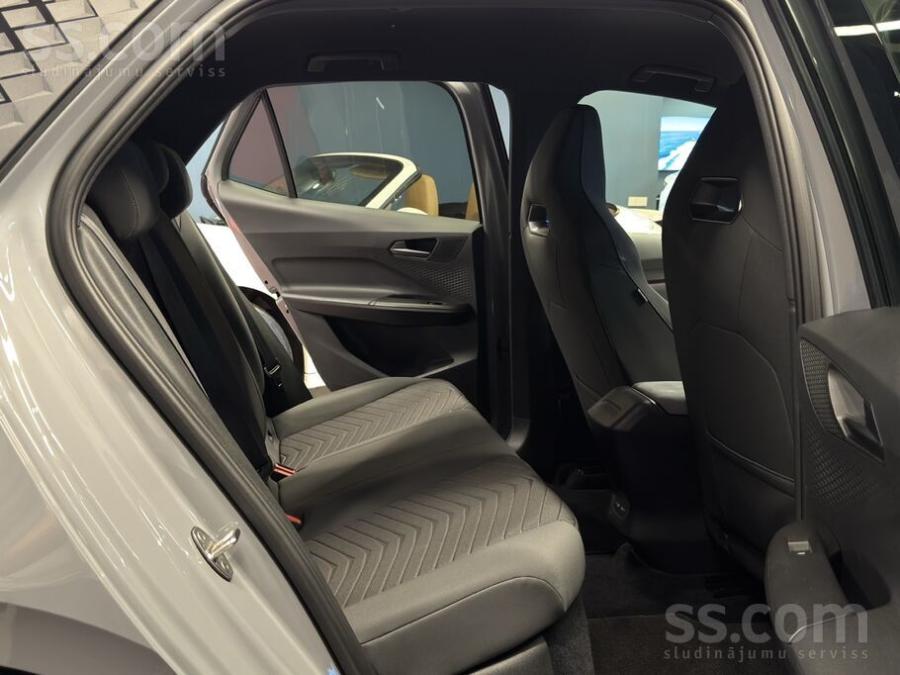 Grey Cupra Born 2022 in Riga, with an engine capacity of 0.00 L and mileage of 91 thousand km for 21990 €, photo 30 on AUTOMOTO.COM.LV
