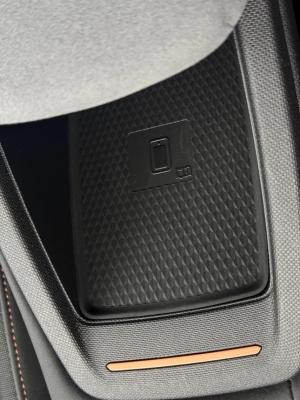 Grey Cupra Born 2022 in Riga, with an engine capacity of 0.00 L and mileage of 27 thousand km for 26980 €, photo 7 on AUTOMOTO.COM.LV