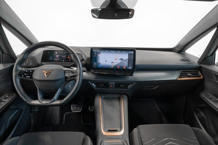 Серый Cupra Born 2022 в Вильнюс, объемом двигателя 0.00 л и пробегом 60 тыс. км за 23900 €, фото 13 на AUTOMOTO.COM.LV