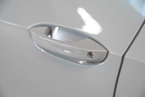 Серый Cupra Born 2022 в Вильнюс, объемом двигателя 0.00 л и пробегом 60 тыс. км за 23900 €, фото 26 на AUTOMOTO.COM.LV