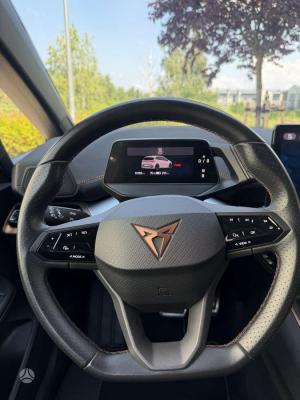 Серый Cupra Born 2022 в Вильнюс, объемом двигателя 0.00 л и пробегом 61 тыс. км за 23400 €, фото 15 на AUTOMOTO.COM.LV