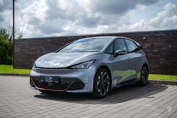 Серый Cupra Born 2022 в Мариямполе, объемом двигателя 0.00 л и пробегом 44 тыс. км за 22950 €, фото 5 на AUTOMOTO.COM.LV