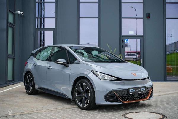 Серый Cupra Born 2022 в Каунас, объемом двигателя 0.00 л и пробегом 44 тыс. км за 22950 €, фото 1 на AUTOMOTO.COM.LV