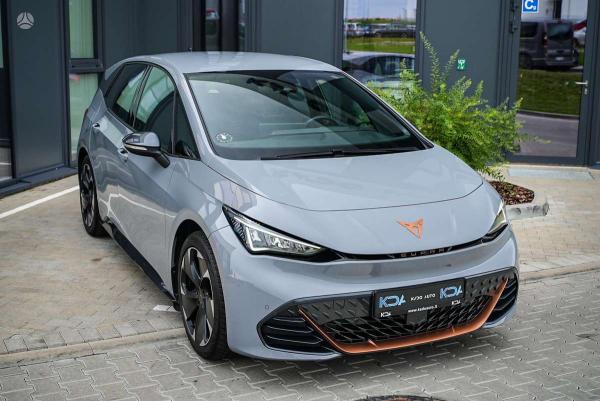 Серый Cupra Born 2022 в Каунас, объемом двигателя 0.00 л и пробегом 44 тыс. км за 22950 €, фото 3 на AUTOMOTO.COM.LV