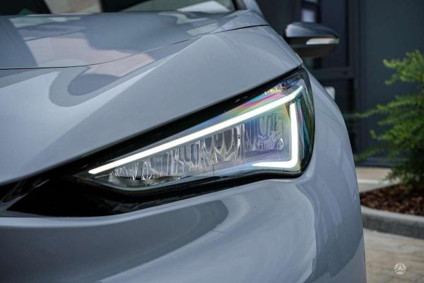 Серый Cupra Born 2022 в Каунас, объемом двигателя 0.00 л и пробегом 44 тыс. км за 22950 €, фото 7 на AUTOMOTO.COM.LV