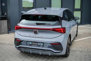 Grey Cupra Born 2022 in Kaunas, with an engine capacity of 0.00 L and mileage of 44 thousand km for 22950 €, photo 14 on AUTOMOTO.COM.LV