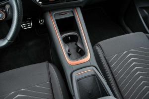 Grey Cupra Born 2022 in Kaunas, with an engine capacity of 0.00 L and mileage of 44 thousand km for 22950 €, photo 25 on AUTOMOTO.COM.LV