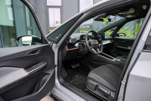 Grey Cupra Born 2022 in Kaunas, with an engine capacity of 0.00 L and mileage of 44 thousand km for 22950 €, photo 26 on AUTOMOTO.COM.LV