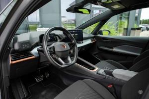 Grey Cupra Born 2022 in Kaunas, with an engine capacity of 0.00 L and mileage of 44 thousand km for 22950 €, photo 28 on AUTOMOTO.COM.LV