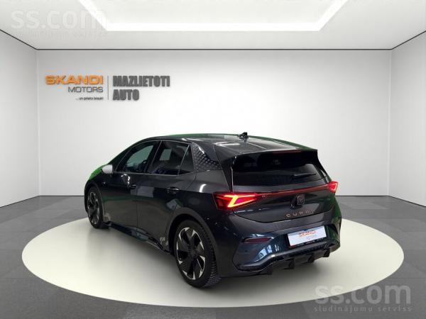 Серый Cupra Born 2022 в Рига, объемом двигателя 0.00 л и пробегом 52 тыс. км за 27490 €, фото 5 на AUTOMOTO.COM.LV