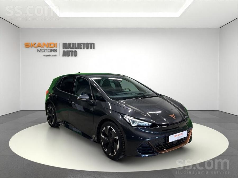 Серый Cupra Born 2022 в Рига, объемом двигателя 0.00 л и пробегом 52 тыс. км за 27490 €, фото 9 на AUTOMOTO.COM.LV