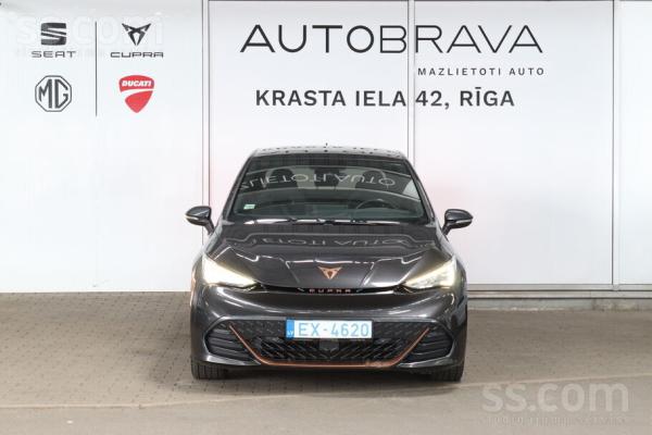 Pelēks Cupra Born 2022 Rīga, ar dzinēja tilpumu 0.00 L un nobraukumu 140 tūkst. km par 19490 €, foto 2 vietnē AUTOMOTO.COM.LV