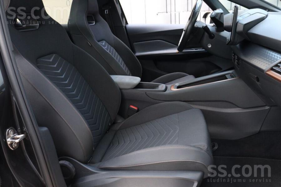 Grey Cupra Born 2022 in Riga, with an engine capacity of 0.00 L and mileage of 140 thousand km for 19490 €, photo 30 on AUTOMOTO.COM.LV