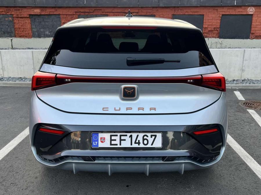 Grey Cupra Born 2022 in Kaunas, with an engine capacity of 0.00 L and mileage of 65 thousand km for 20900 €, photo 7 on AUTOMOTO.COM.LV