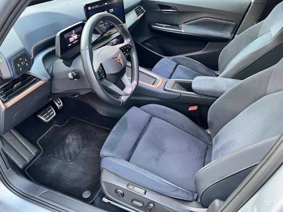 Grey Cupra Born 2022 in Kaunas, with an engine capacity of 0.00 L and mileage of 65 thousand km for 20900 €, photo 10 on AUTOMOTO.COM.LV