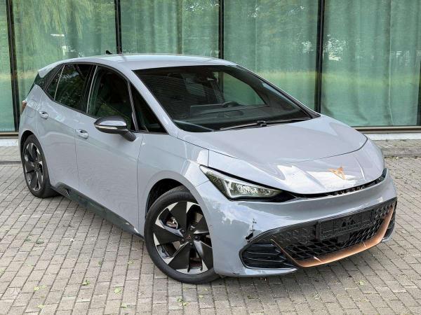 Pelēks Cupra Born 2022 Kauņa, ar dzinēja tilpumu 0.00 L un nobraukumu 170 tūkst. km par 17787 €, foto 3 vietnē AUTOMOTO.COM.LV