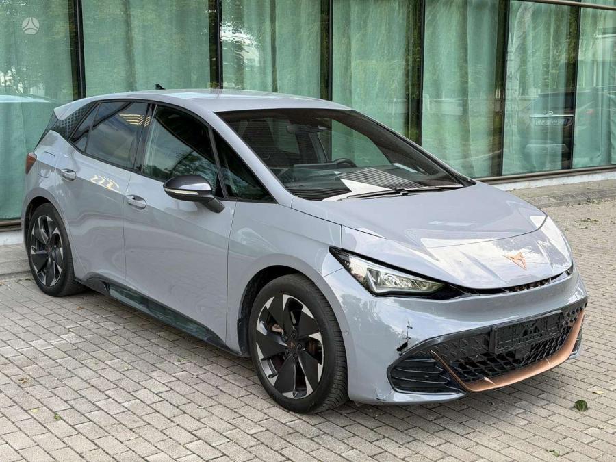 Серый Cupra Born 2022 в Каунас, объемом двигателя 0.00 л и пробегом 170 тыс. км за 17787 €, фото 17 на AUTOMOTO.COM.LV