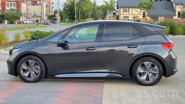Pelēks Cupra Born 2022 Rīga, ar dzinēja tilpumu 0.00 L un nobraukumu 116 tūkst. km par 22900 €, foto 4 vietnē AUTOMOTO.COM.LV