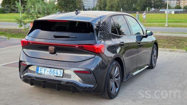 Pelēks Cupra Born 2022 Rīga, ar dzinēja tilpumu 0.00 L un nobraukumu 116 tūkst. km par 22900 €, foto 7 vietnē AUTOMOTO.COM.LV