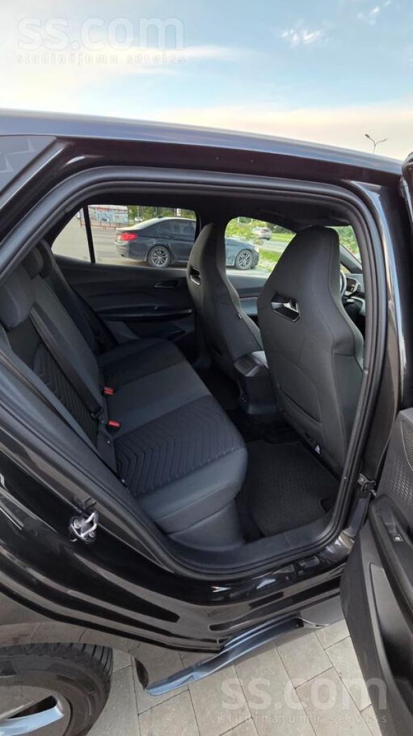 Pelēks Cupra Born 2022 Rīga, ar dzinēja tilpumu 0.00 L un nobraukumu 116 tūkst. km par 22900 €, foto 11 vietnē AUTOMOTO.COM.LV