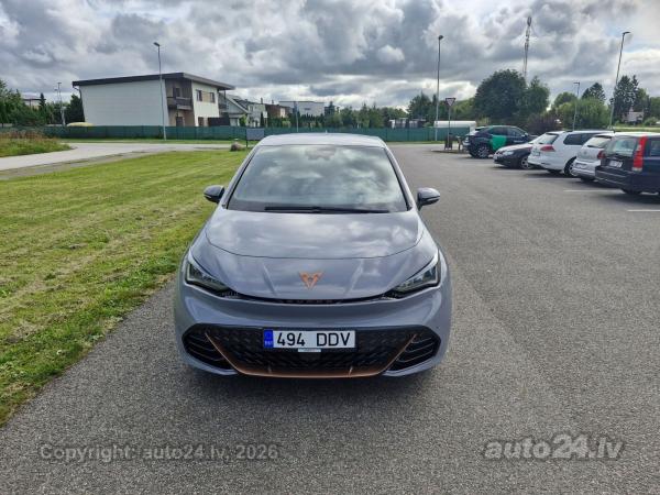 Серый Cupra Born 2022 в Таллин, объемом двигателя 0.00 л и пробегом 49 тыс. км за 22590 €, фото 4 на AUTOMOTO.COM.LV