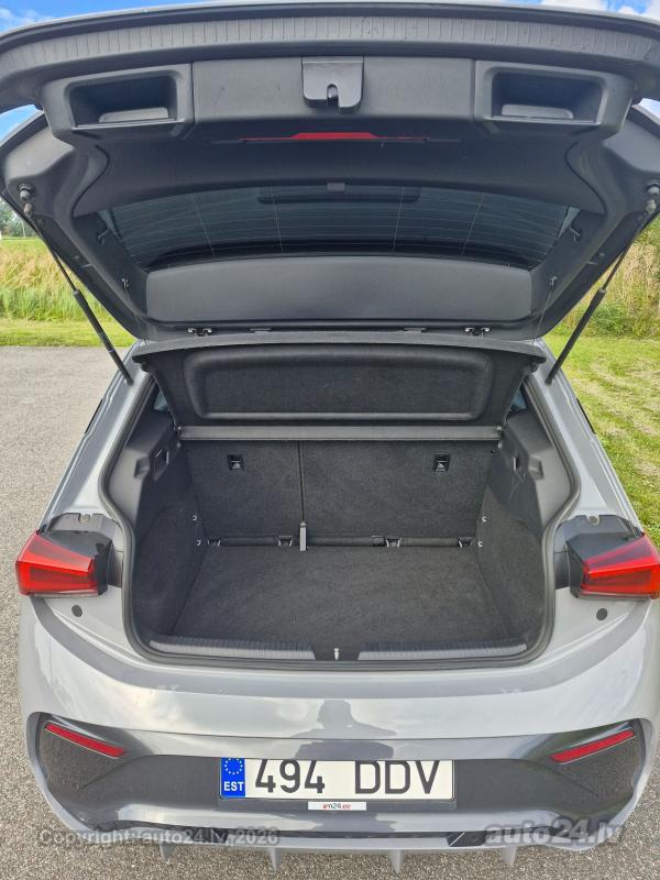 Серый Cupra Born 2022 в Таллин, объемом двигателя 0.00 л и пробегом 49 тыс. км за 22590 €, фото 11 на AUTOMOTO.COM.LV