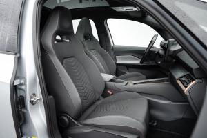 Серый Cupra Born 2022 в Рига, объемом двигателя 0.00 л и пробегом 92 тыс. км за 24500 €, фото 8 на AUTOMOTO.COM.LV