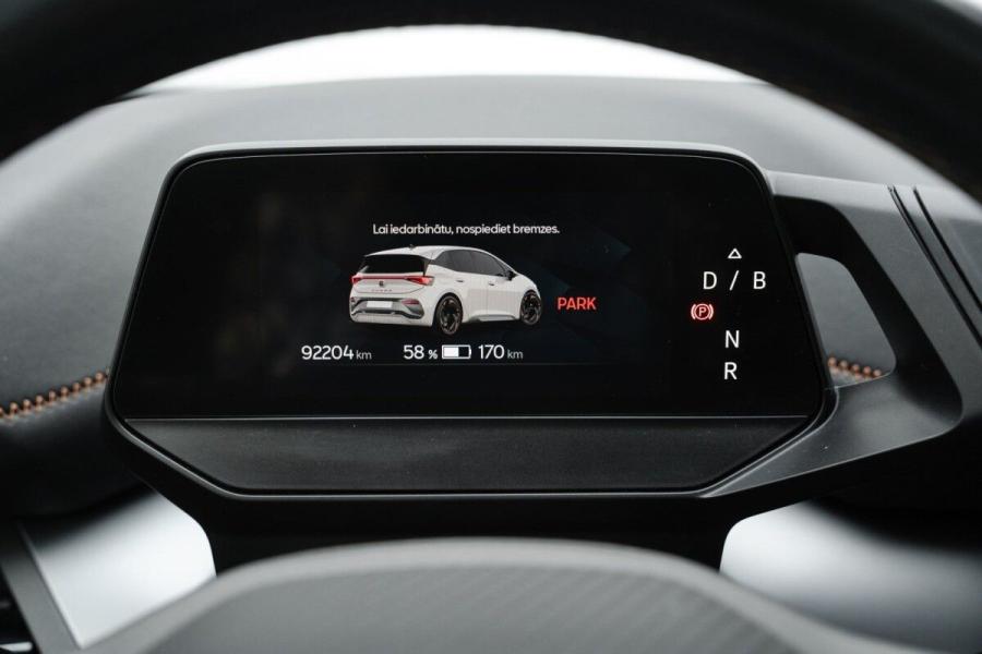 Серый Cupra Born 2022 в Рига, объемом двигателя 0.00 л и пробегом 92 тыс. км за 24500 €, фото 12 на AUTOMOTO.COM.LV