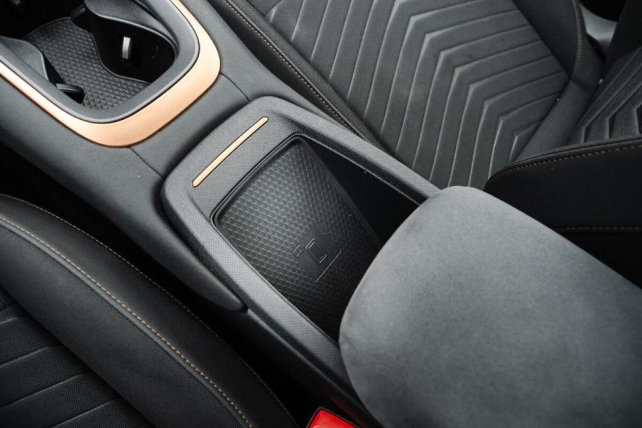 Серый Cupra Born 2022 в Рига, объемом двигателя 0.00 л и пробегом 92 тыс. км за 24500 €, фото 15 на AUTOMOTO.COM.LV