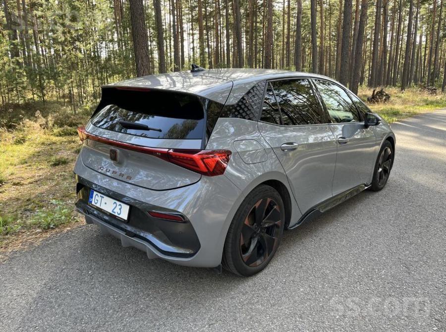 Grey Cupra Born 2022 in Riga, with an engine capacity of 0.00 L and mileage of 77 thousand km for 22400 €, photo 3 on AUTOMOTO.COM.LV