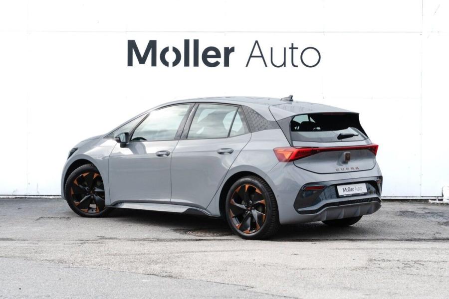 Pelēks Cupra Born 2022 Rīga, ar dzinēja tilpumu 0.00 L un nobraukumu 45 tūkst. km par 26800 €, foto 4 vietnē AUTOMOTO.COM.LV