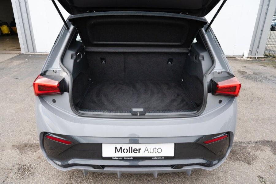 Pelēks Cupra Born 2022 Rīga, ar dzinēja tilpumu 0.00 L un nobraukumu 45 tūkst. km par 26800 €, foto 24 vietnē AUTOMOTO.COM.LV