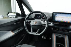 Pelēks Cupra Born 2022 Rīga, ar dzinēja tilpumu 0.00 L un nobraukumu 45 tūkst. km par 26800 €, foto 25 vietnē AUTOMOTO.COM.LV