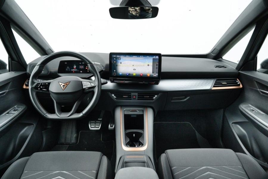 Pelēks Cupra Born 2022 Rīga, ar dzinēja tilpumu 0.00 L un nobraukumu 45 tūkst. km par 26800 €, foto 26 vietnē AUTOMOTO.COM.LV