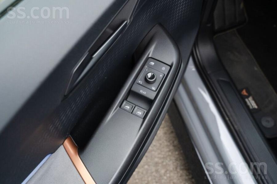 Grey Cupra Born 2022 in Riga, with an engine capacity of 0.00 L and mileage of 45 thousand km for 26800 €, photo 10 on AUTOMOTO.COM.LV