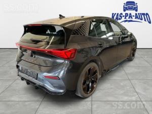 Серый Cupra Born 2022 в Рига, объемом двигателя 0.00 л и пробегом 94 тыс. км за 21900 €, фото 5 на AUTOMOTO.COM.LV