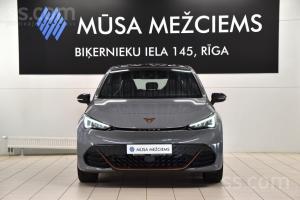 Серый Cupra Born 2022 в Рига, объемом двигателя 0.00 л и пробегом 38 тыс. км за 26990 €, фото 3 на AUTOMOTO.COM.LV