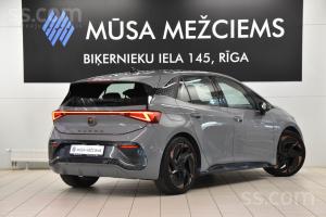 Серый Cupra Born 2022 в Рига, объемом двигателя 0.00 л и пробегом 38 тыс. км за 26990 €, фото 7 на AUTOMOTO.COM.LV