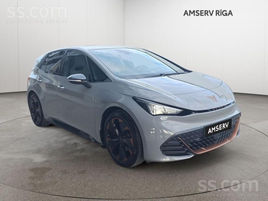 Серый Cupra Born 2022 в Рига, объемом двигателя 0.00 л и пробегом 91 тыс. км за 22000 €, фото 4 на AUTOMOTO.COM.LV