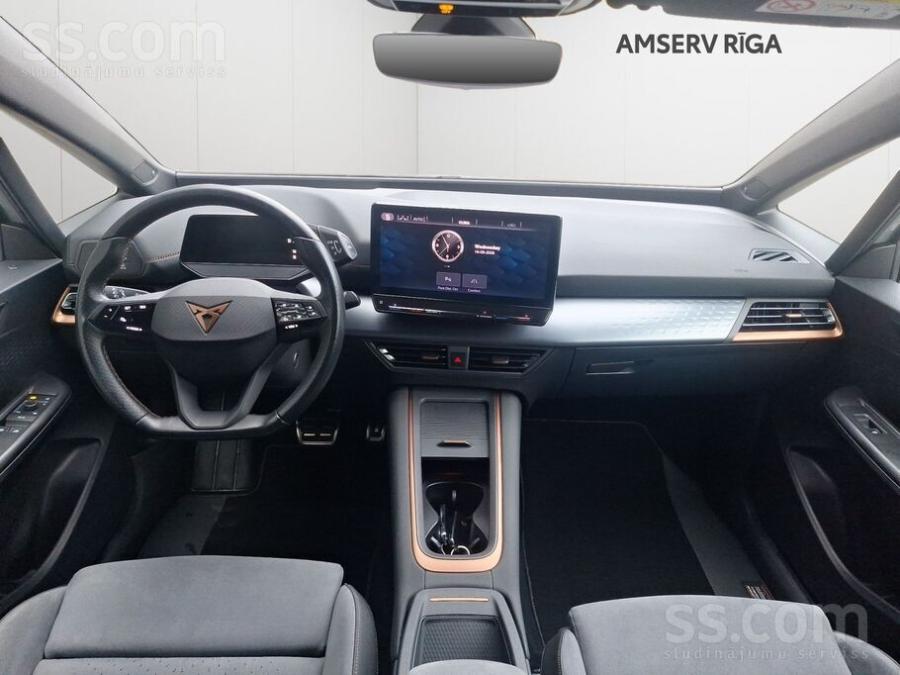 Серый Cupra Born 2022 в Рига, объемом двигателя 0.00 л и пробегом 91 тыс. км за 22000 €, фото 10 на AUTOMOTO.COM.LV