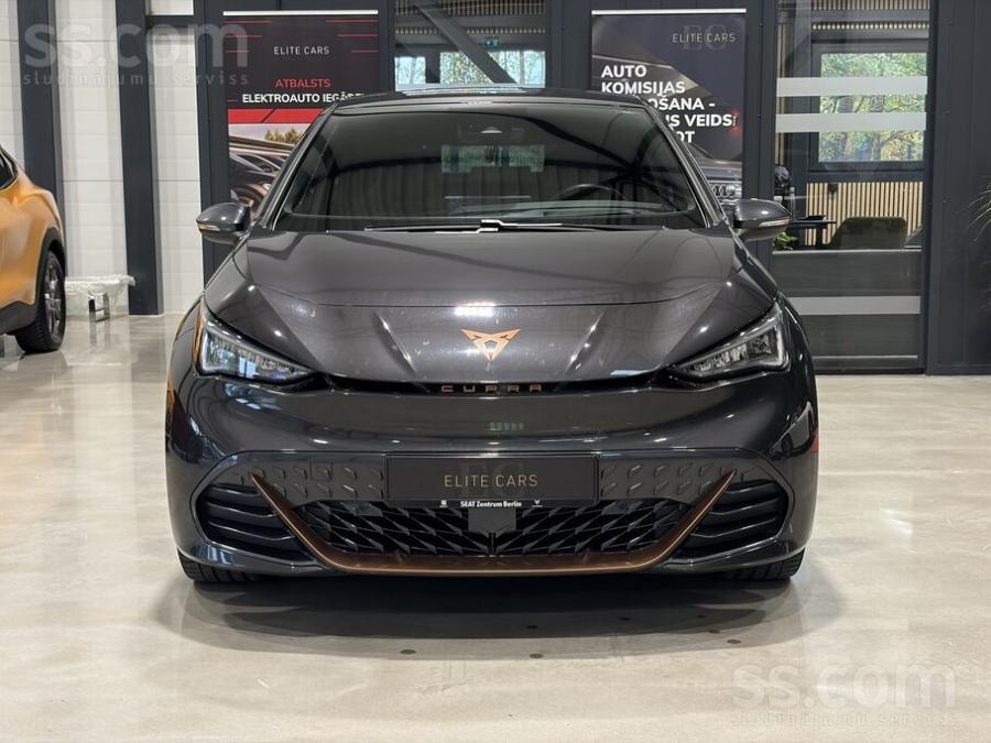 Grey Cupra Born 2022 in Riga, with an engine capacity of 0.00 L and mileage of 48 thousand km for 28800 €, photo 8 on AUTOMOTO.COM.LV