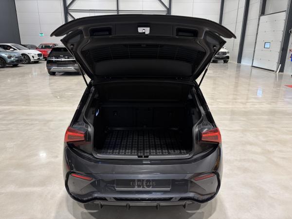 Cupra Born 2022 в Рига на AUTOMOTO.COM.LV Серый Cupra Born 2022 в Рига, объемом двигателя 0.00 л и пробегом 48 тыс. км за 28800 €, фото 4 на AUTOMOTO.COM.LV