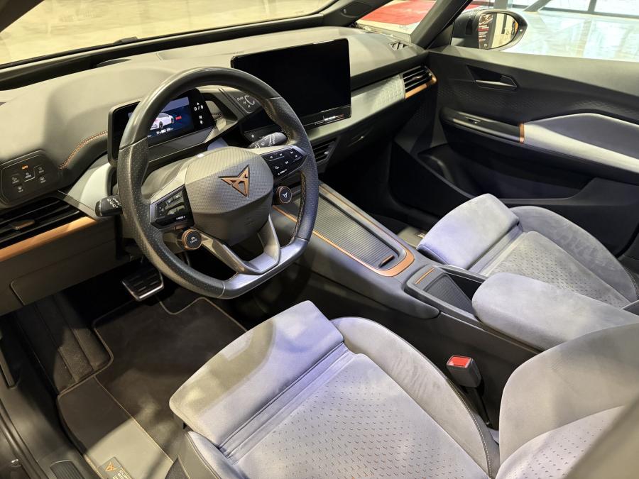 Pelēks Cupra Born 2022 Rīga, ar dzinēja tilpumu 0.00 L un nobraukumu 48 tūkst. km par 28800 €, foto 8 vietnē AUTOMOTO.COM.LV