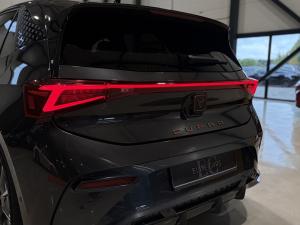 Pelēks Cupra Born 2022 Rīga, ar dzinēja tilpumu 0.00 L un nobraukumu 48 tūkst. km par 28800 €, foto 29 vietnē AUTOMOTO.COM.LV