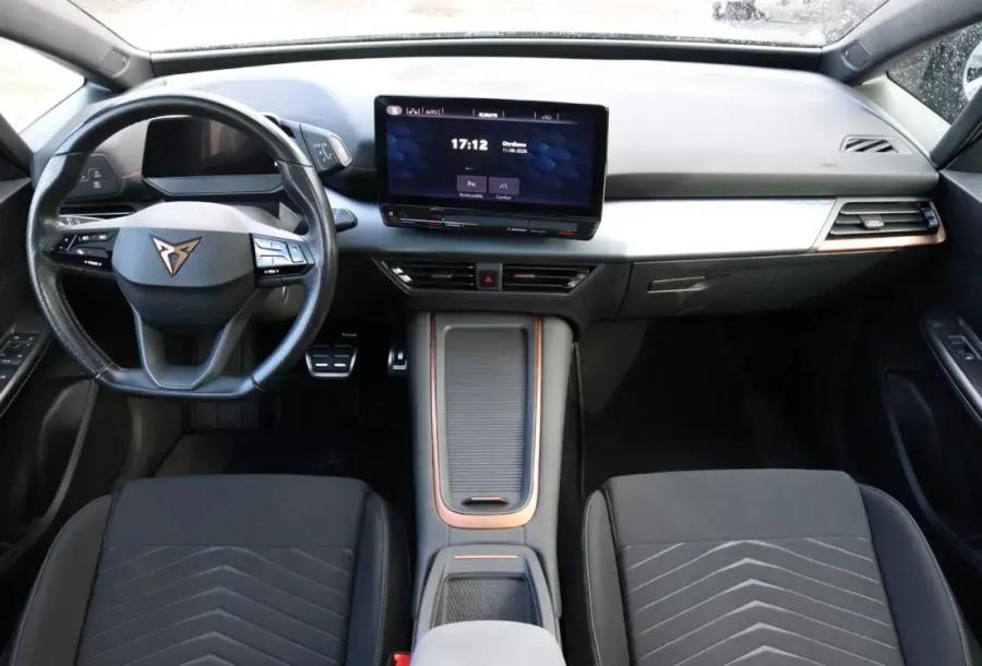 Grey Cupra Born 2022 in Riga, with an engine capacity of 0.00 L and mileage of 140 thousand km for 18890 €, photo 10 on AUTOMOTO.COM.LV